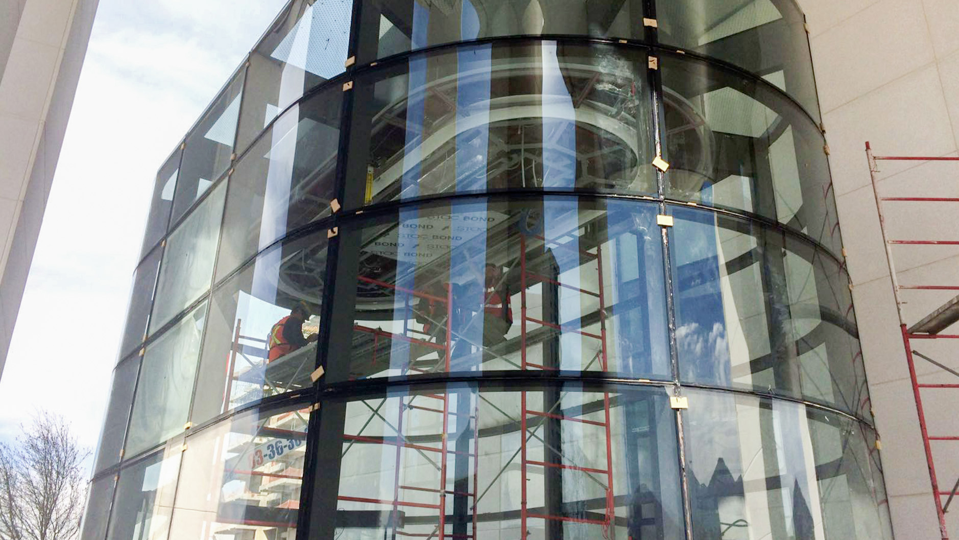 saqqara glass lobby – kinetica
